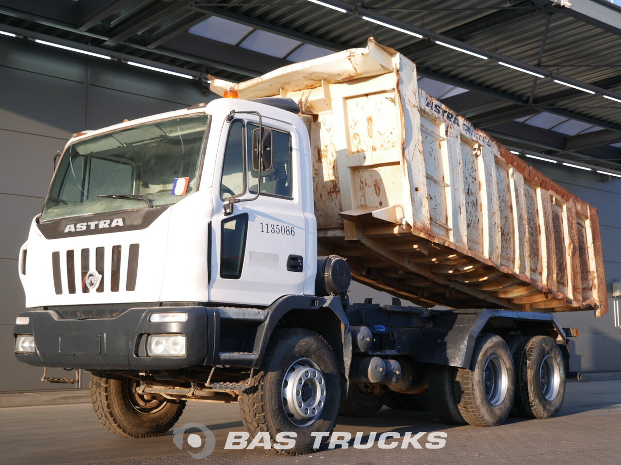 Iveco Astra HD8 64.38 2009 شاحنات قلاب - BAS Trucks